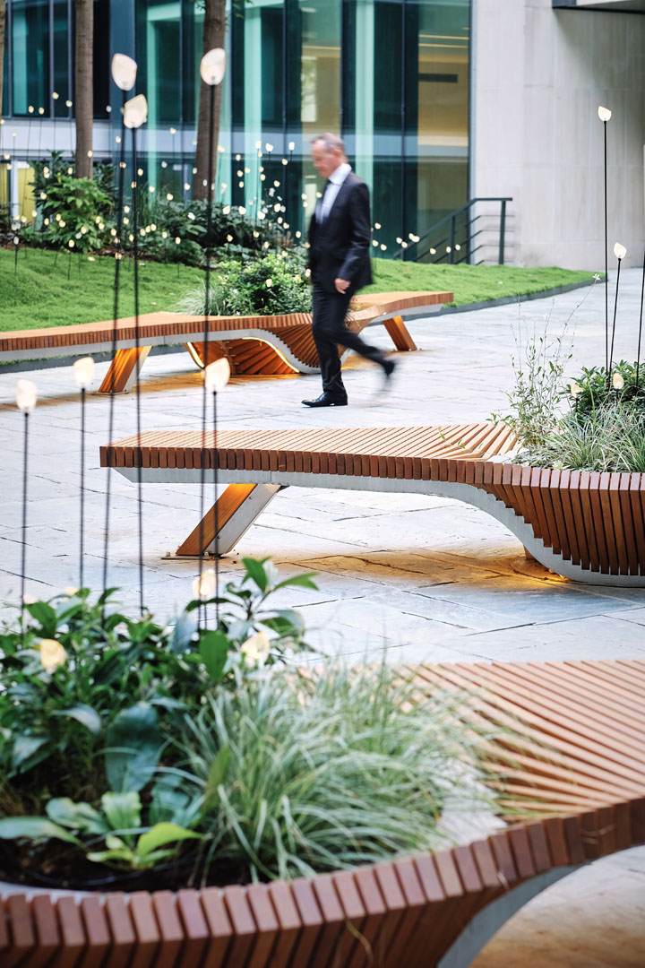 Botanic twist, un banc sur mesure en matière de design végétal Botanic twist, un banc sur mesure en matière de design végétal