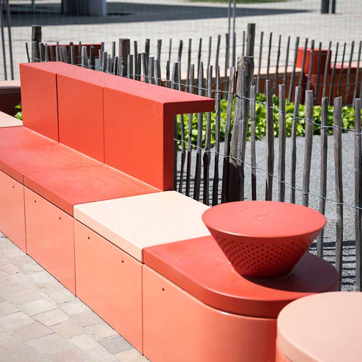 Color Blocks - bring life to your urban spaces with the connected furniture